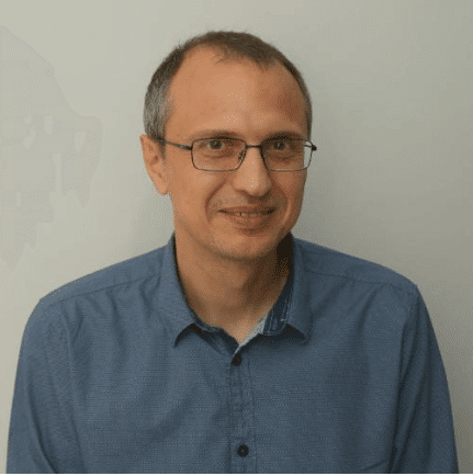 Our Team | About | Faye