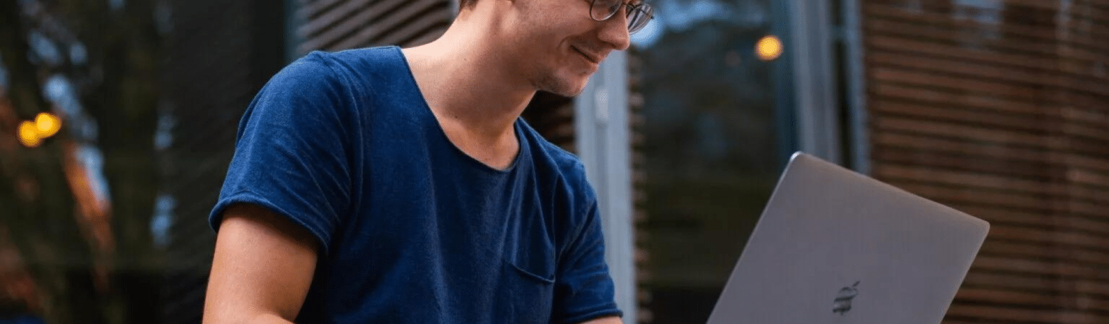 Top 5 Benefits of Integrating Zendesk With Your CRM